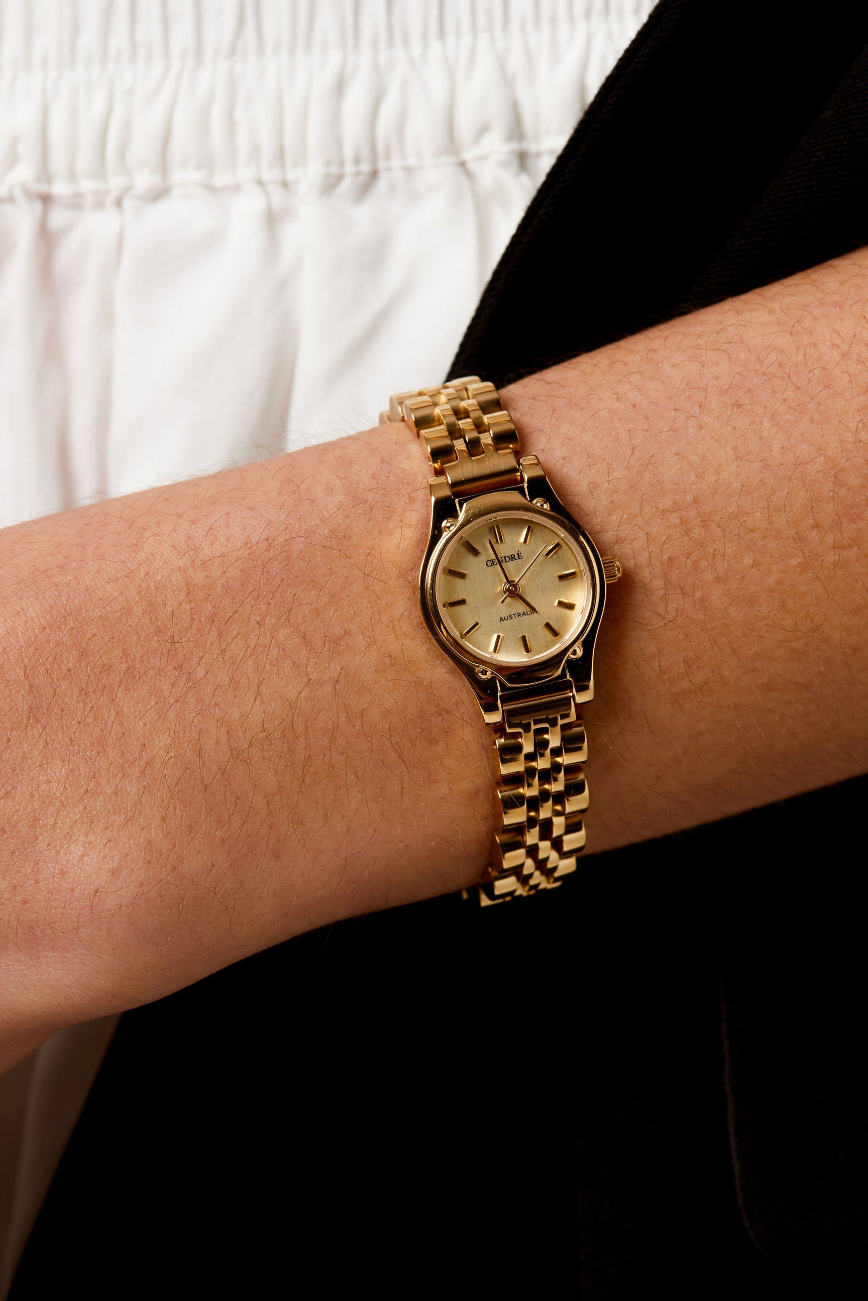 Shop Women's Watches Online | Stylish Gold & Silver Watches | CENDRÉ